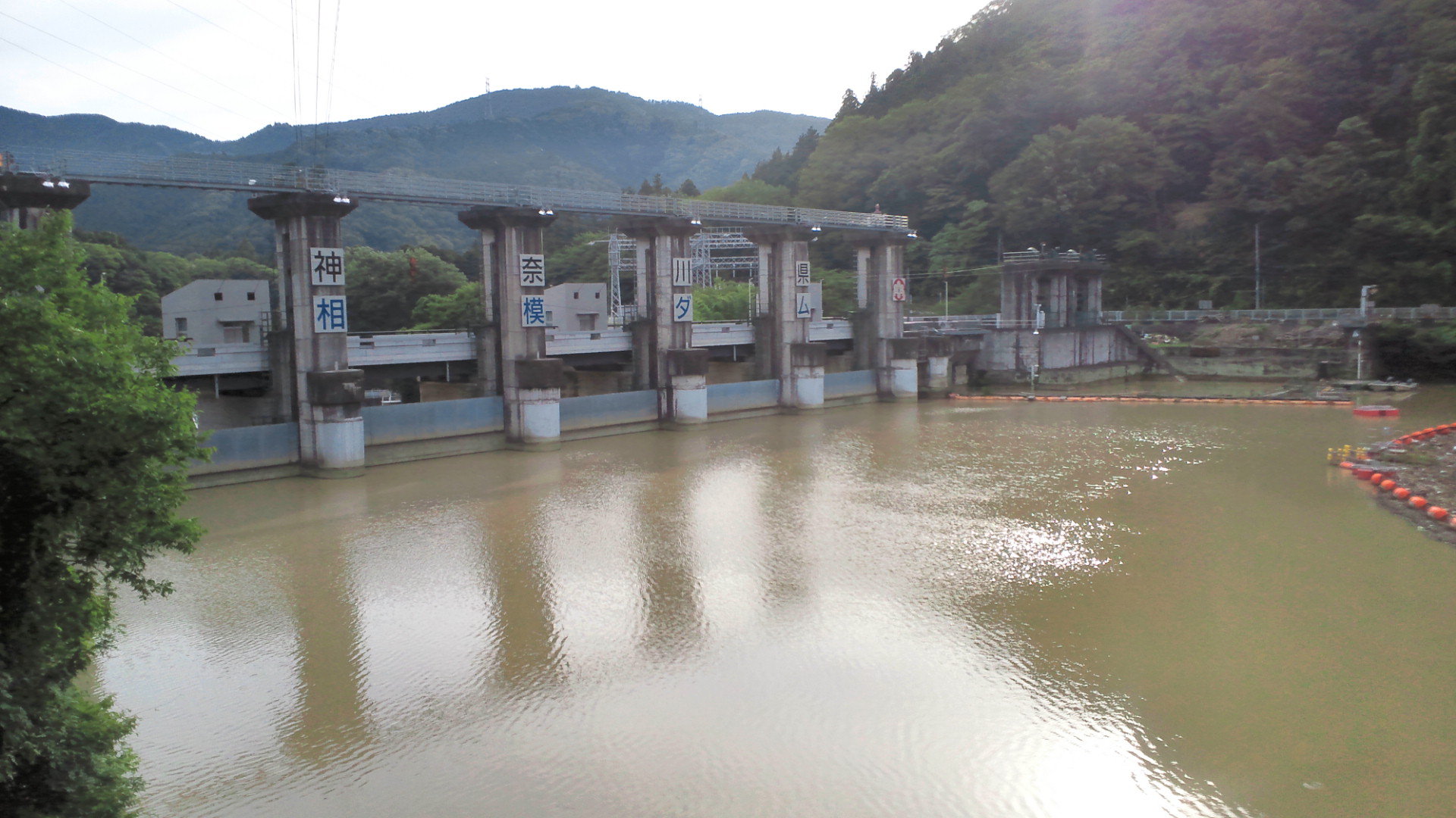 相模ダム【神奈川県相模原市】 | ダムくらぶ