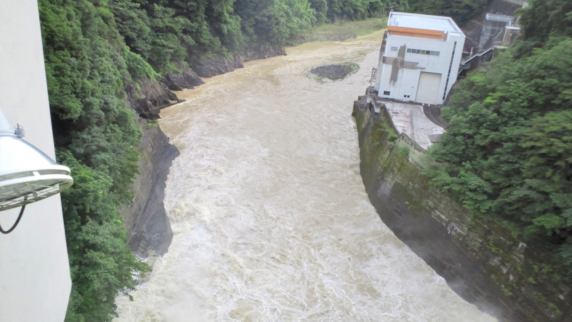 相模ダム【神奈川県相模原市】 | ダムくらぶ